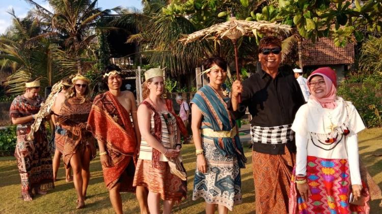 | Desatibubeneng Badung